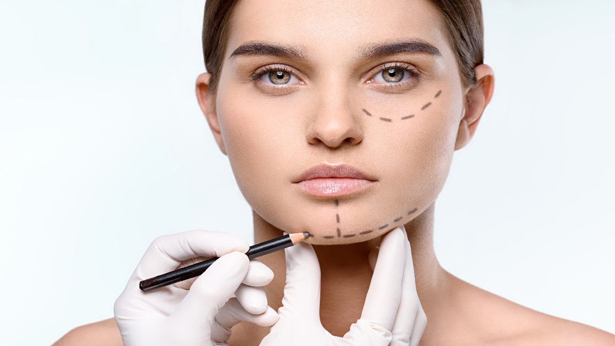 Botox in Bahrain: Define Your Jawline with Nefertiti Botox